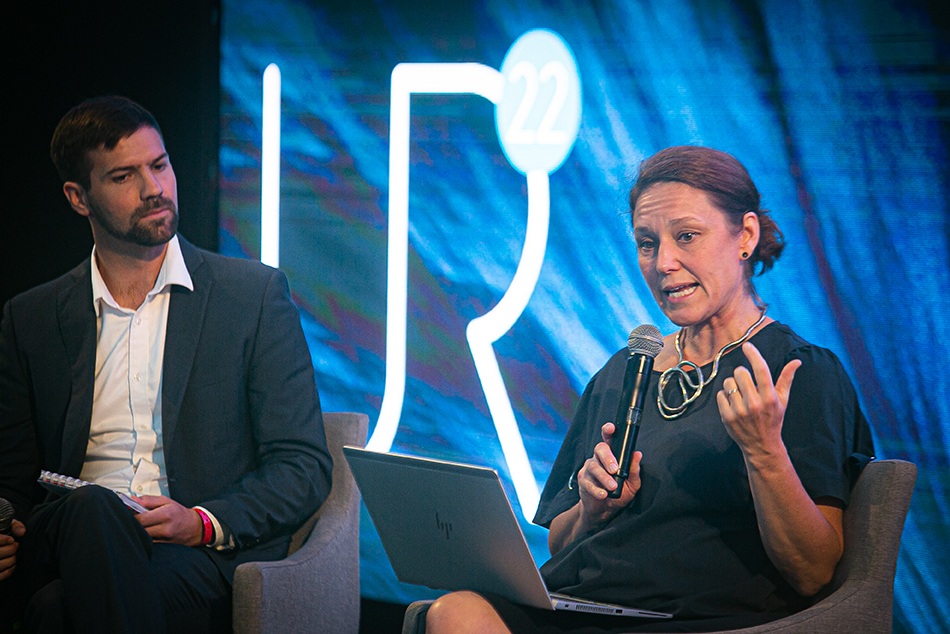 Risk in the Era of Digital Platforms - UR Partner platform